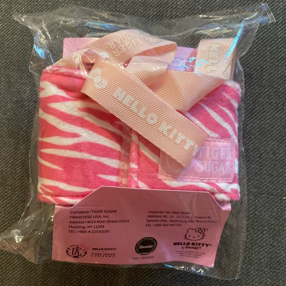 Hello Kitty | Other | Tiger Sugar X Hello Kitty Pink Cup Holder | Poshmark